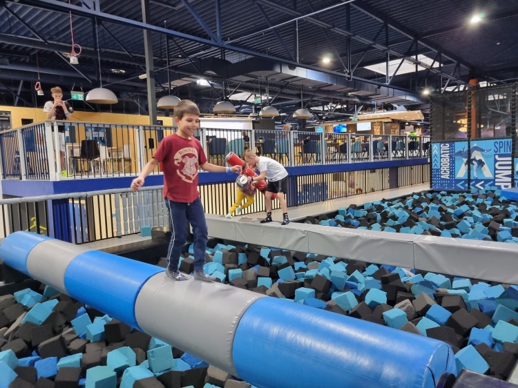 Ach, co to był za WF. 3a AIRO poleca każdemu. - Szkoła Podstawowa nr ...